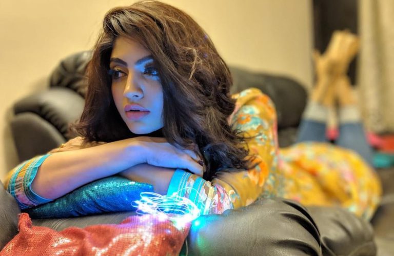 Akanksha Puri Age, Wiki, Biography, Height, Family, Husband, Images
