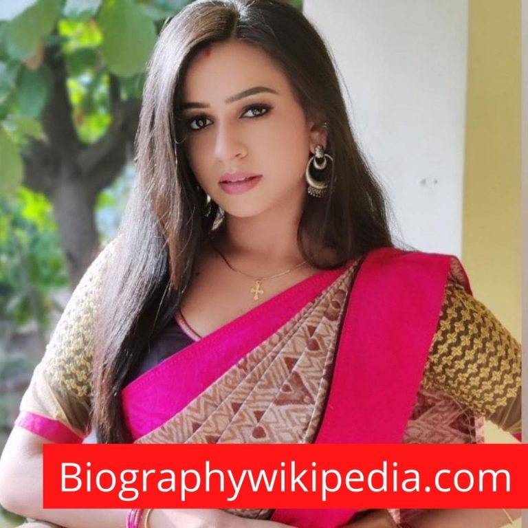 Divya Ganesh Wiki, Biography, Age, Family, Height, Weight, Religion, Images