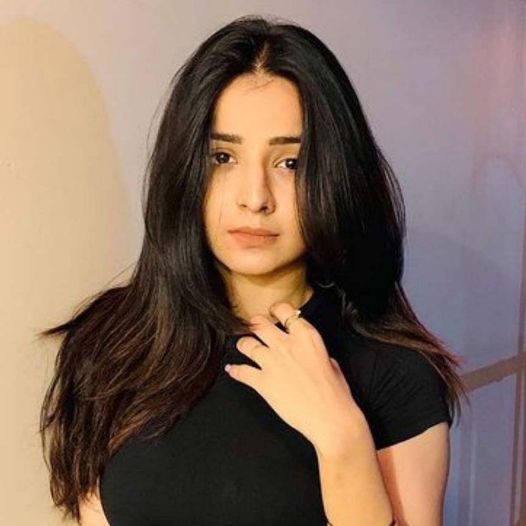Mahima Makwana Wiki, Biography, Career, Age, Boyfriend, and Facts